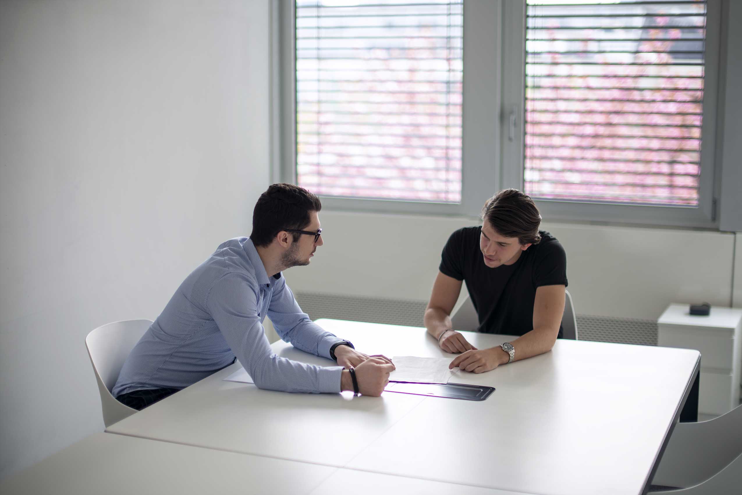 Vergleiche unsere Preise | maison.work